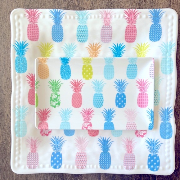 Cynthia Rowley | Dining | Cynthia Rowley Melamine Platestrays Set ...